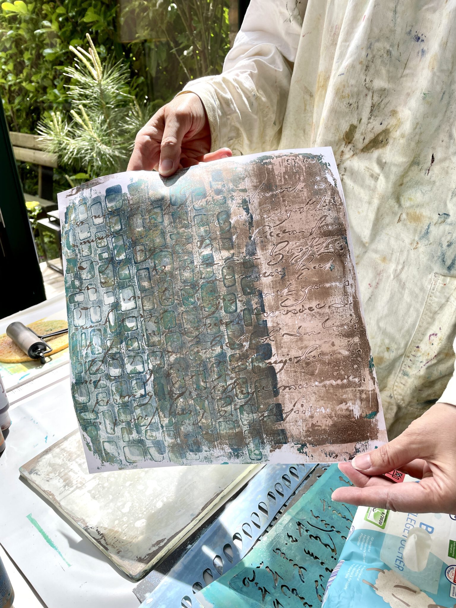 Mixed Media Gel Press Workshops mit Schablonen und ein Hack, wie ihr ...